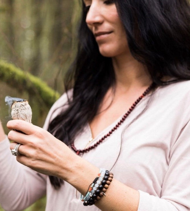 How To Deal With Full Moon Energy – Avalon Spirit Inc